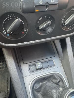 Melns Volkswagen Jetta 2008 Rīga, ar dzinēja tilpumu 1.60 L un nobraukumu 375 tūkst. km par 1360 €, foto 8 vietnē AUTOMOTO.COM.LV