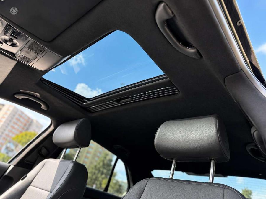 Melns Volkswagen Jetta 2008 Kauņa, ar dzinēja tilpumu 1.90 L un nobraukumu 316 tūkst. km par 2000 €, foto 10 vietnē AUTOMOTO.COM.LV