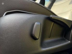 Melns Volkswagen Jetta 2008 Kauņa, ar dzinēja tilpumu 1.90 L un nobraukumu 316 tūkst. km par 2000 €, foto 14 vietnē AUTOMOTO.COM.LV
