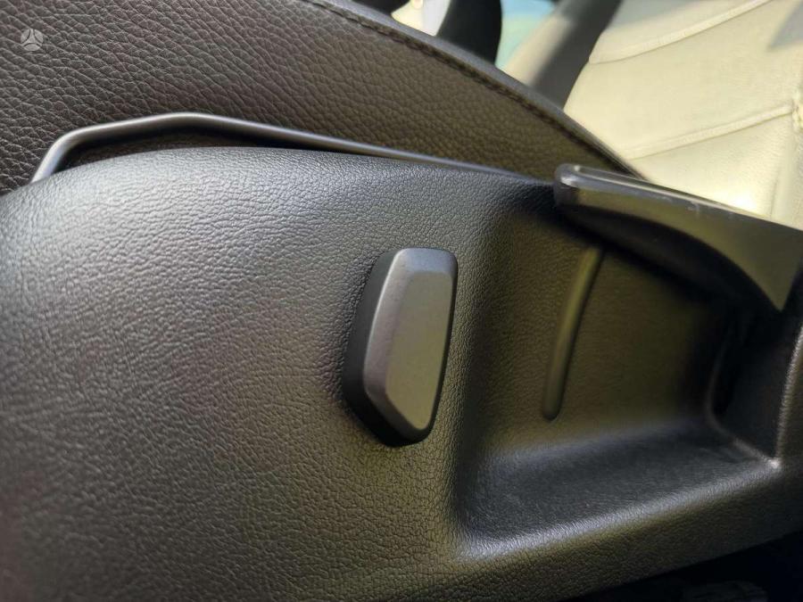 Melns Volkswagen Jetta 2008 Kauņa, ar dzinēja tilpumu 1.90 L un nobraukumu 316 tūkst. km par 2000 €, foto 14 vietnē AUTOMOTO.COM.LV