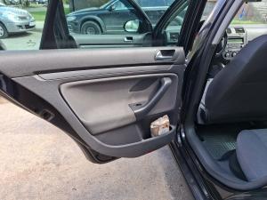 Melns Volkswagen Jetta 2009 Viļņa, ar dzinēja tilpumu 1.90 L un nobraukumu 258 tūkst. km par 1900 €, foto 22 vietnē AUTOMOTO.COM.LV