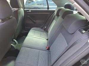 Melns Volkswagen Jetta 2009 Viļņa, ar dzinēja tilpumu 1.90 L un nobraukumu 258 tūkst. km par 1900 €, foto 23 vietnē AUTOMOTO.COM.LV