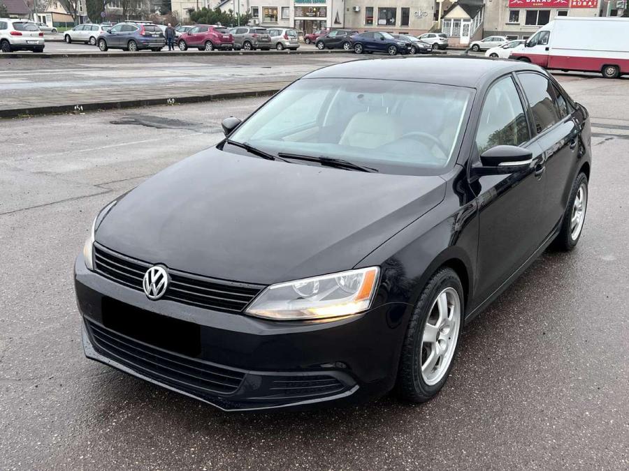 Melns Volkswagen Jetta 2011 Klaipėda, ar dzinēja tilpumu 2.48 L un nobraukumu 170 tūkst. km par 3999 €, foto 4 vietnē AUTOMOTO.COM.LV