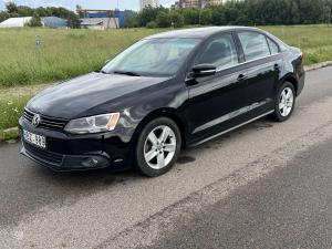 Black Volkswagen Jetta 2011 in Marijampole, with an engine capacity of 1.97 L and mileage of 289 thousand km for 3350 €, photo 8 on AUTOMOTO.COM.LV