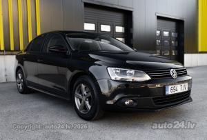 Melns Volkswagen Jetta 2012 Tallina, ar dzinēja tilpumu 1.40 L un nobraukumu 142 tūkst. km par 3999 €, foto  vietnē AUTOMOTO.COM.LV