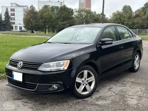 Black Volkswagen Jetta 2012 in Kaunas, with an engine capacity of 2.00 L and mileage of 190 thousand km for 2350 €, photo  on AUTOMOTO.COM.LV