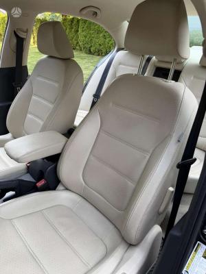 Melns Volkswagen Jetta 2014 Viļņa, ar dzinēja tilpumu 1.80 L un nobraukumu 111 tūkst. km par 3750 €, foto 9 vietnē AUTOMOTO.COM.LV