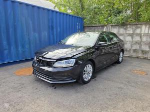 Melns Volkswagen Jetta 2015 Kauņa, ar dzinēja tilpumu 1.80 L un nobraukumu 187 tūkst. km par 2490 €, foto  vietnē AUTOMOTO.COM.LV