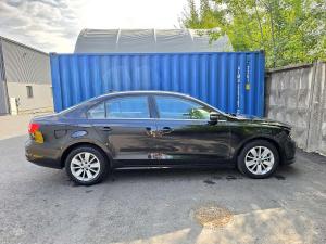 Melns Volkswagen Jetta 2015 Kauņa, ar dzinēja tilpumu 1.80 L un nobraukumu 187 tūkst. km par 2490 €, foto 7 vietnē AUTOMOTO.COM.LV