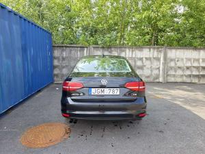 Melns Volkswagen Jetta 2015 Kauņa, ar dzinēja tilpumu 1.80 L un nobraukumu 187 tūkst. km par 2490 €, foto 9 vietnē AUTOMOTO.COM.LV
