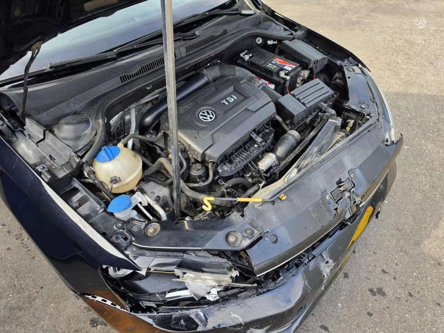 Melns Volkswagen Jetta 2015 Kauņa, ar dzinēja tilpumu 1.80 L un nobraukumu 187 tūkst. km par 2490 €, foto 12 vietnē AUTOMOTO.COM.LV