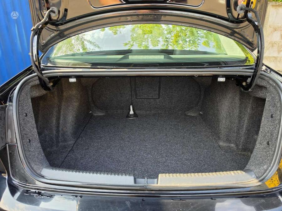 Melns Volkswagen Jetta 2015 Kauņa, ar dzinēja tilpumu 1.80 L un nobraukumu 187 tūkst. km par 2490 €, foto 24 vietnē AUTOMOTO.COM.LV