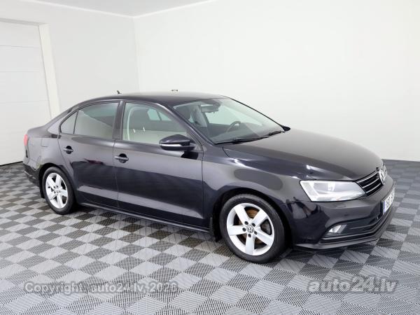 Black Volkswagen Jetta 2015 in Tallinn, with an engine capacity of 2.00 L and mileage of 247 thousand km for 4999 €, photo 1 on AUTOMOTO.COM.LV