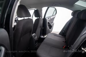 Black Volkswagen Jetta 2015 in Tallinn, with an engine capacity of 1.20 L and mileage of 173 thousand km for 5999 €, photo 10 on AUTOMOTO.COM.LV