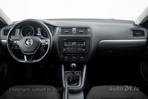 Black Volkswagen Jetta 2015 in Tallinn, with an engine capacity of 1.20 L and mileage of 173 thousand km for 5999 €, photo 14 on AUTOMOTO.COM.LV