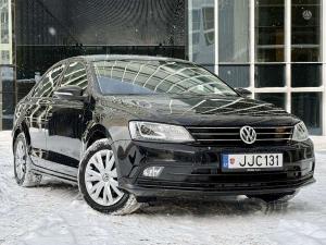 Black Volkswagen Jetta 2016 in Vilnius, with an engine capacity of 1.40 L and mileage of 93 thousand km for 8490 €, photo 8 on AUTOMOTO.COM.LV