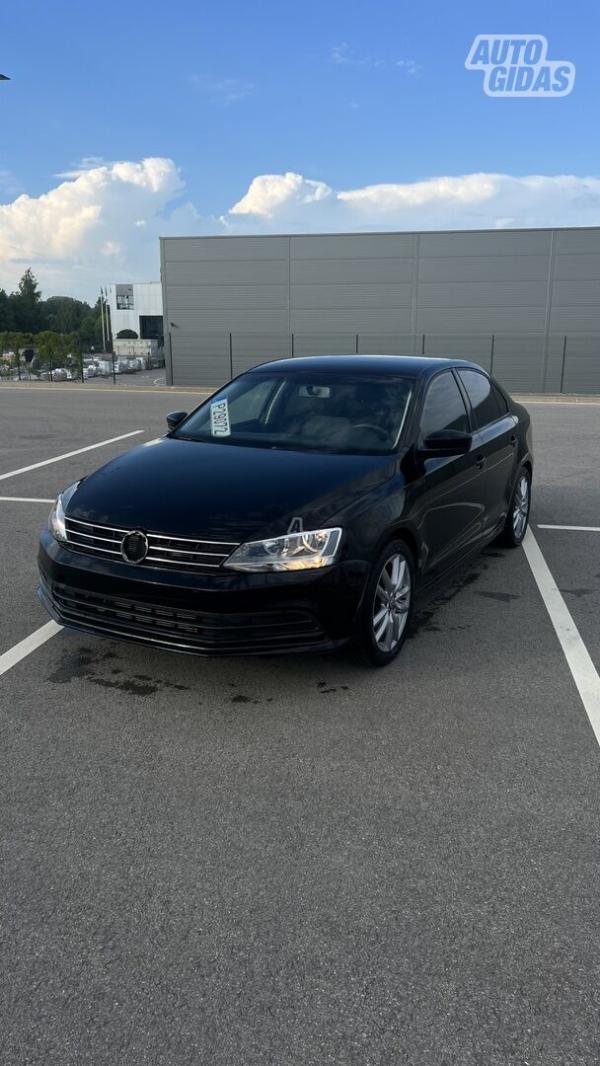 Melns Volkswagen Jetta 2018 Kauņa, ar dzinēja tilpumu 1.40 L un nobraukumu 113 tūkst. km par 5800 €, foto 2 vietnē AUTOMOTO.COM.LV