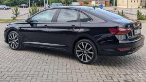 Black Volkswagen Jetta 2019 in Klaipeda, with an engine capacity of 1.40 L and mileage of 45 thousand km for 14200 €, photo 7 on AUTOMOTO.COM.LV