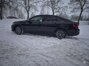 Black Volkswagen Jetta 2021 in Telschi, with an engine capacity of 1.40 L and mileage of 172 thousand km for 15500 €, photo 8 on AUTOMOTO.COM.LV