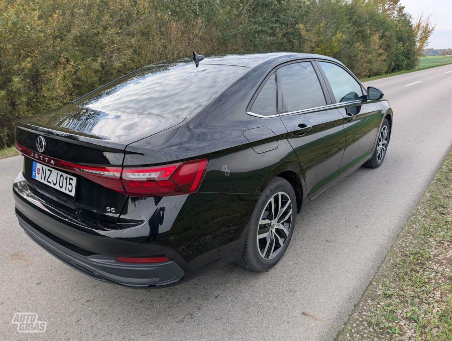 Melns Volkswagen Jetta 2025 Palanga, ar dzinēja tilpumu 1.50 L un nobraukumu 12 tūkst. km par 24000 €, foto 6 vietnē AUTOMOTO.COM.LV