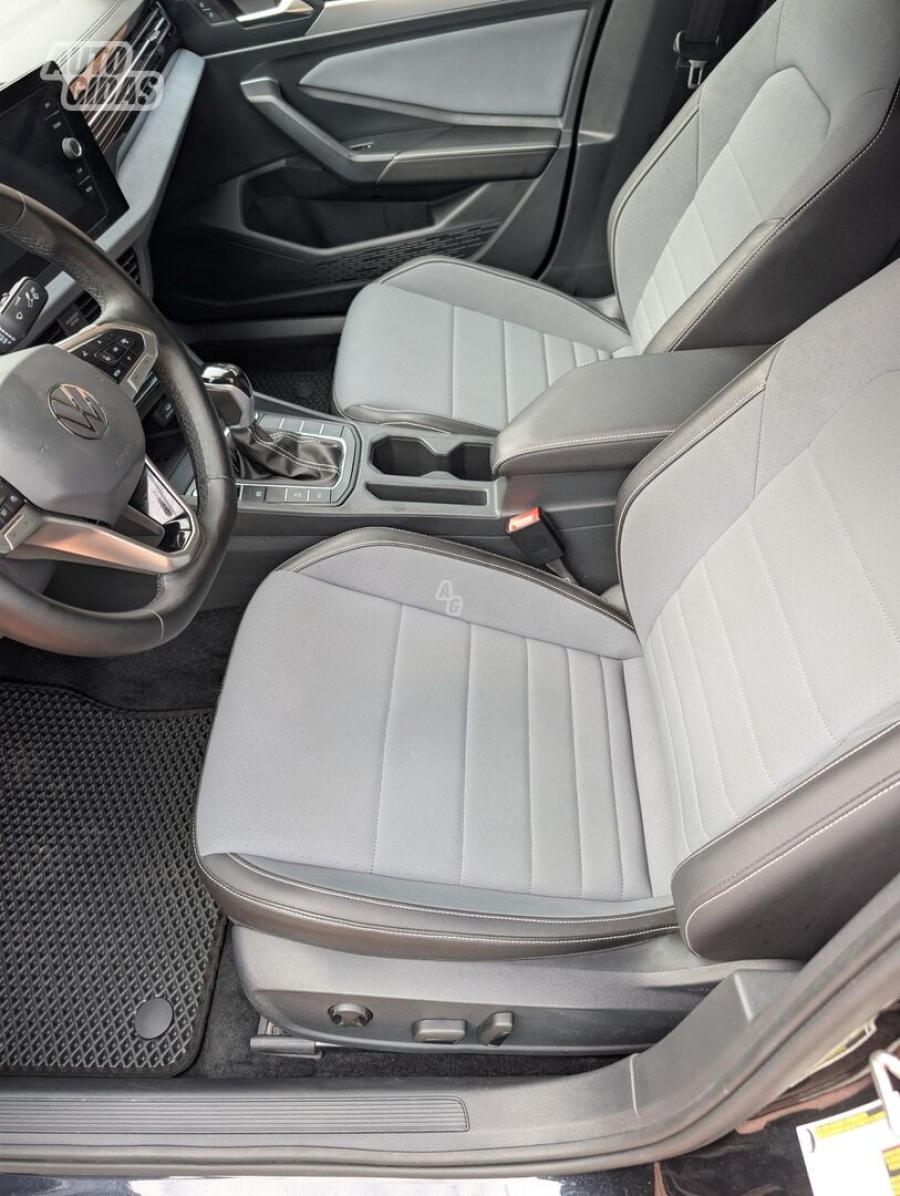 Melns Volkswagen Jetta 2025 Palanga, ar dzinēja tilpumu 1.50 L un nobraukumu 12 tūkst. km par 24000 €, foto 11 vietnē AUTOMOTO.COM.LV