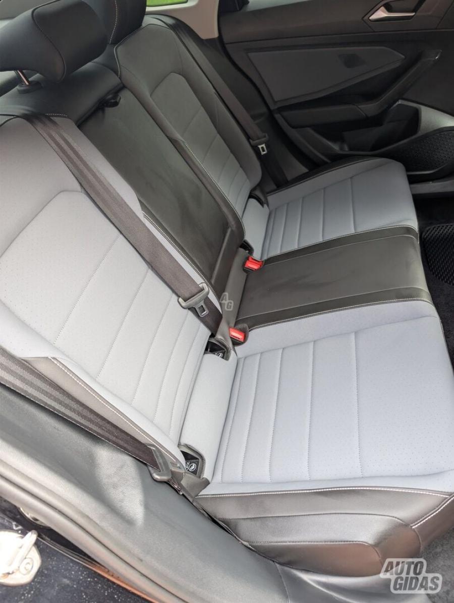 Melns Volkswagen Jetta 2025 Palanga, ar dzinēja tilpumu 1.50 L un nobraukumu 12 tūkst. km par 24000 €, foto 12 vietnē AUTOMOTO.COM.LV