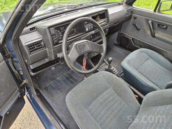 Zils Volkswagen Jetta 1985 Jēkabpils, ar dzinēja tilpumu 1.80 L un nobraukumu 155 tūkst. km par 1600 €, foto 5 vietnē AUTOMOTO.COM.LV