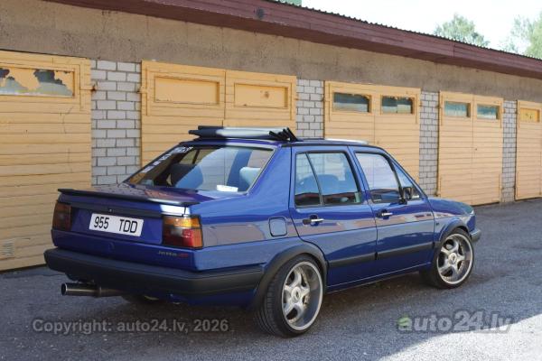 Zils Volkswagen Jetta 1989 Valga, ar dzinēja tilpumu 1.80 L un nobraukumu 280 tūkst. km par 6500 €, foto 4 vietnē AUTOMOTO.COM.LV