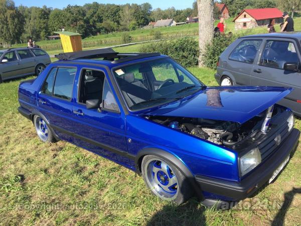 Zils Volkswagen Jetta 1989 Valga, ar dzinēja tilpumu 1.80 L un nobraukumu 280 tūkst. km par 6500 €, foto 10 vietnē AUTOMOTO.COM.LV