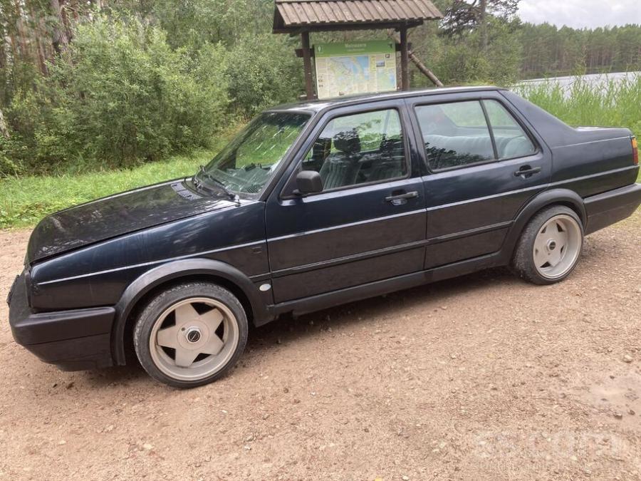 Синий Фольксваген Джетта 1991 в Юрмала, объемом двигателя 1.60 л и пробегом 236 тыс. км за 2000 €, фото 6 на AUTOMOTO.COM.LV
