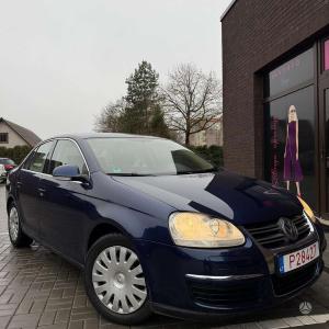 Zils Volkswagen Jetta 2005 Kaišiadorys, ar dzinēja tilpumu 1.98 L un nobraukumu 308 tūkst. km par 2250 €, foto 11 vietnē AUTOMOTO.COM.LV