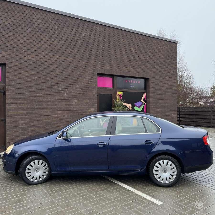 Zils Volkswagen Jetta 2005 Kaišiadorys, ar dzinēja tilpumu 1.98 L un nobraukumu 308 tūkst. km par 2250 €, foto 16 vietnē AUTOMOTO.COM.LV