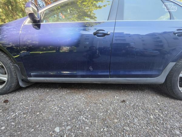 Blue Volkswagen Jetta 2006 in Kaunas, with an engine capacity of 1.90 L and mileage of 387 thousand km for 2300 €, photo 8 on AUTOMOTO.COM.LV