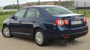 Zils Volkswagen Jetta 2007 Rīga, ar dzinēja tilpumu 1.90 L un nobraukumu 153 tūkst. km par 3900 €, foto 11 vietnē AUTOMOTO.COM.LV