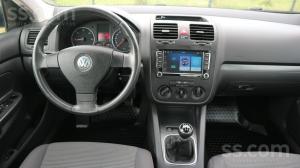 Zils Volkswagen Jetta 2007 Rīga, ar dzinēja tilpumu 1.90 L un nobraukumu 153 tūkst. km par 3900 €, foto 24 vietnē AUTOMOTO.COM.LV