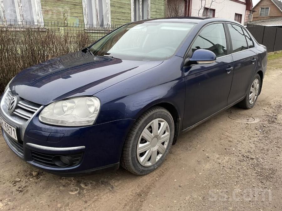 Zils Volkswagen Jetta 2007 Preiļi, ar dzinēja tilpumu 1.60 L un nobraukumu 248 tūkst. km par 1800 €, foto 4 vietnē AUTOMOTO.COM.LV