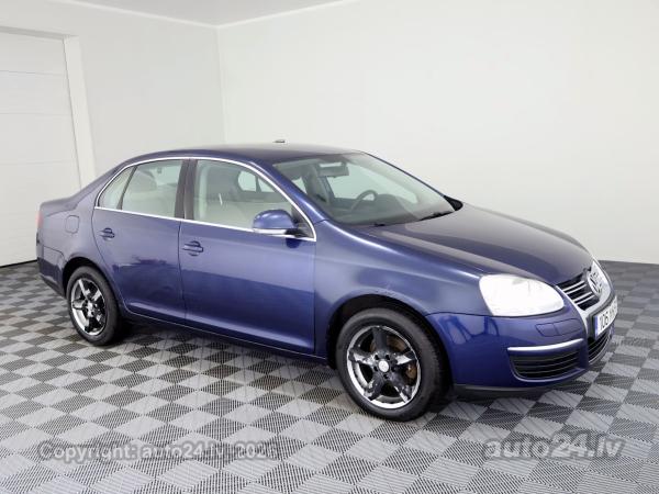 Zils Volkswagen Jetta 2007 Tallina, ar dzinēja tilpumu 1.60 L un nobraukumu 317 tūkst. km par 899 €, foto 1 vietnē AUTOMOTO.COM.LV