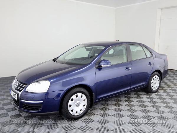 Blue Volkswagen Jetta 2007 in Tallinn, with an engine capacity of 1.60 L and mileage of 208 thousand km for 1399 €, photo 3 on AUTOMOTO.COM.LV