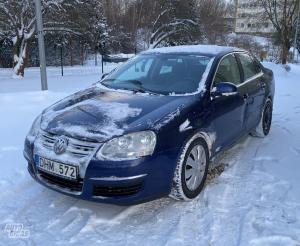 Zils Volkswagen Jetta 2008 Viļņa, ar dzinēja tilpumu 1.90 L un nobraukumu 312 tūkst. km par 850 €, foto 3 vietnē AUTOMOTO.COM.LV