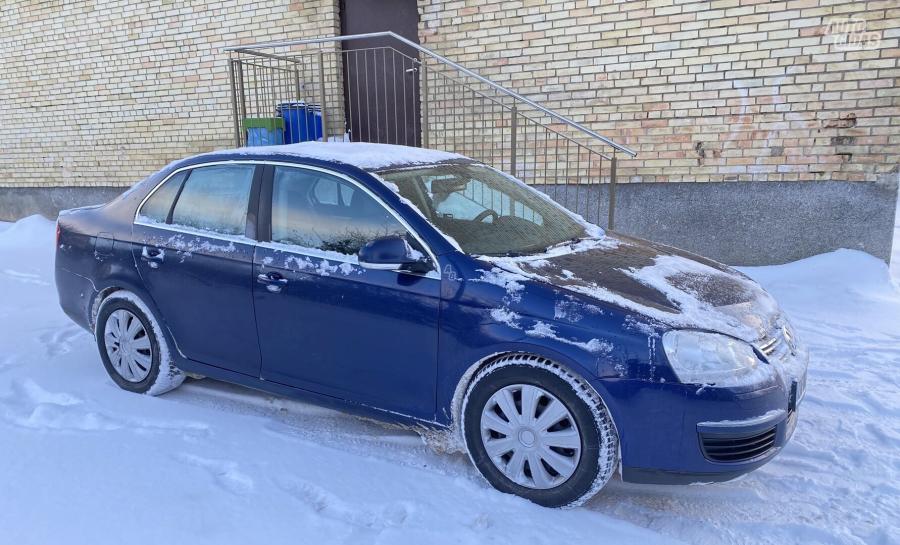 Zils Volkswagen Jetta 2008 Viļņa, ar dzinēja tilpumu 1.90 L un nobraukumu 312 tūkst. km par 850 €, foto 6 vietnē AUTOMOTO.COM.LV