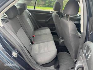 Zils Volkswagen Jetta 2008 Narva, ar dzinēja tilpumu 1.90 L un nobraukumu 280 tūkst. km par 900 €, foto 9 vietnē AUTOMOTO.COM.LV