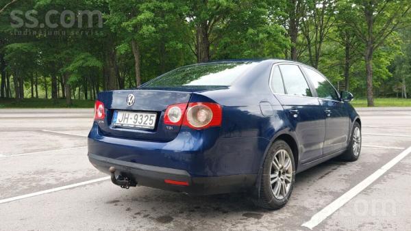 Zils Volkswagen Jetta 2008 Alūksne, ar dzinēja tilpumu 1.90 L un nobraukumu 0 tūkst. km par 1650 €, foto 5 vietnē AUTOMOTO.COM.LV