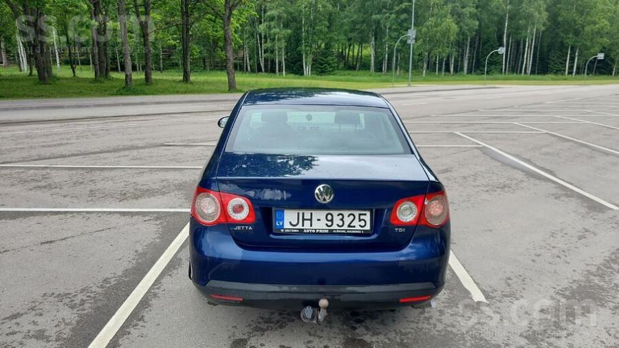 Zils Volkswagen Jetta 2008 Alūksne, ar dzinēja tilpumu 1.90 L un nobraukumu 0 tūkst. km par 1650 €, foto 9 vietnē AUTOMOTO.COM.LV
