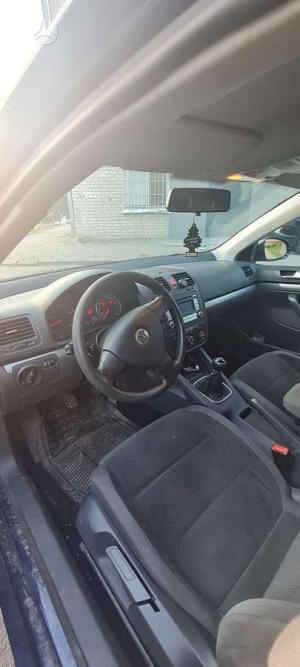 Blue Volkswagen Jetta 2009 in Vilnius, with an engine capacity of 1.60 L and mileage of 198 thousand km for 600 €, photo 13 on AUTOMOTO.COM.LV