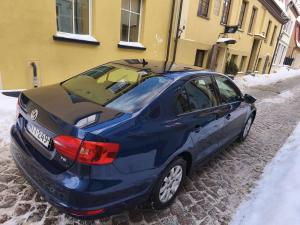 Blue Volkswagen Jetta 2012 in Klaipeda, with an engine capacity of 1.39 L and mileage of 229 thousand km for 4550 €, photo 4 on AUTOMOTO.COM.LV
