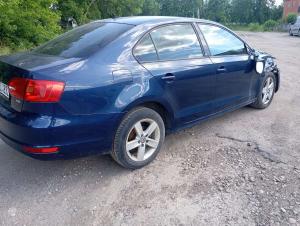 Zils Volkswagen Jetta 2013 Ukmergė, ar dzinēja tilpumu 1.60 L un nobraukumu 170 tūkst. km par 2000 €, foto 5 vietnē AUTOMOTO.COM.LV