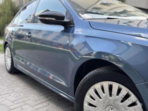 Zils Volkswagen Jetta 2015 Kauņa, ar dzinēja tilpumu 1.98 L un nobraukumu 340 tūkst. km par 3500 €, foto 12 vietnē AUTOMOTO.COM.LV