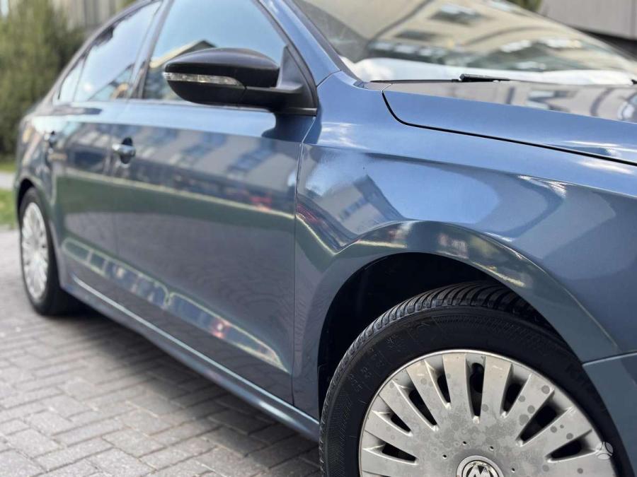 Zils Volkswagen Jetta 2015 Kauņa, ar dzinēja tilpumu 1.98 L un nobraukumu 340 tūkst. km par 3500 €, foto 12 vietnē AUTOMOTO.COM.LV