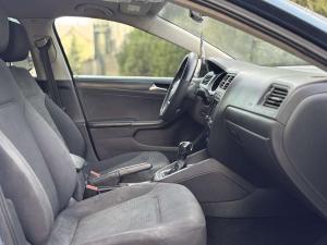 Zils Volkswagen Jetta 2015 Kauņa, ar dzinēja tilpumu 1.98 L un nobraukumu 340 tūkst. km par 3500 €, foto 16 vietnē AUTOMOTO.COM.LV