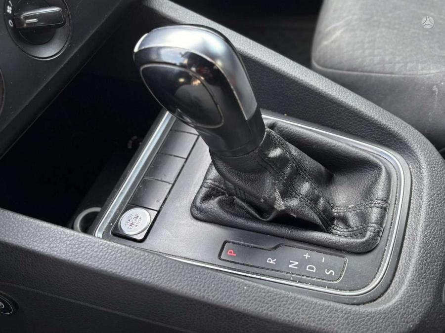 Zils Volkswagen Jetta 2015 Kauņa, ar dzinēja tilpumu 1.98 L un nobraukumu 340 tūkst. km par 3500 €, foto 20 vietnē AUTOMOTO.COM.LV